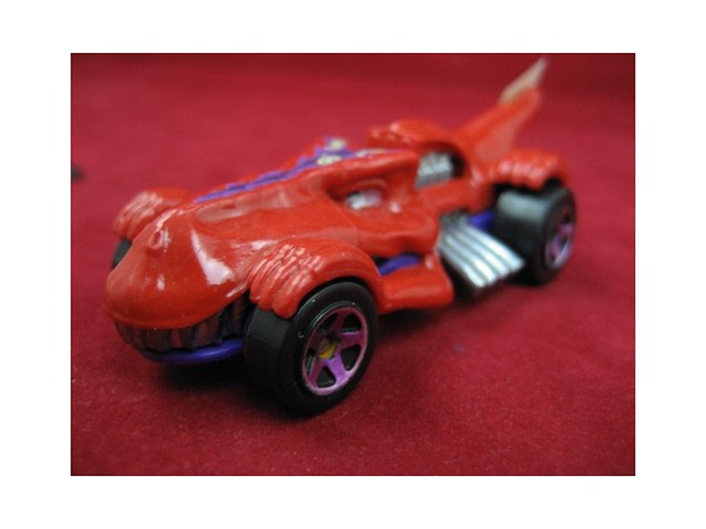 HOT WHEELS TYRANNT /T11-102cr/
