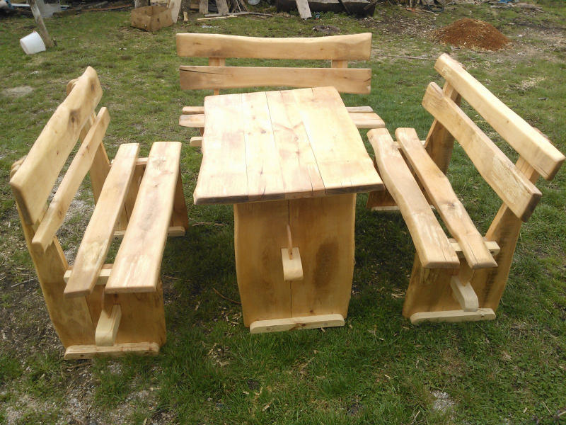 Izradjujem bastenske klupe i stolove