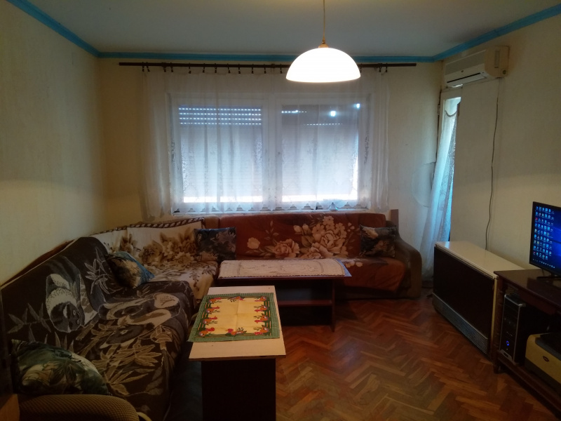 Prodajem stan u Bačkom Petrovcu