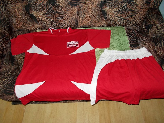 ZFK Radnicki 2012 Nis - dres XL velicine