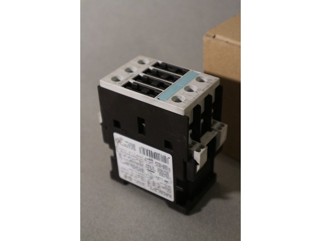 Siemens 3RT1024-3AF06 40Amp kontaktor