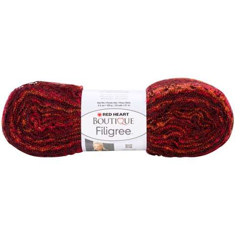 RED HEART Filigree – Bordo 85% akrilik, 15% polyester