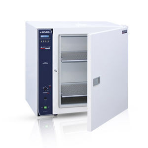 Suvi sterilizator za ordinacije Heating oven M 6040 P