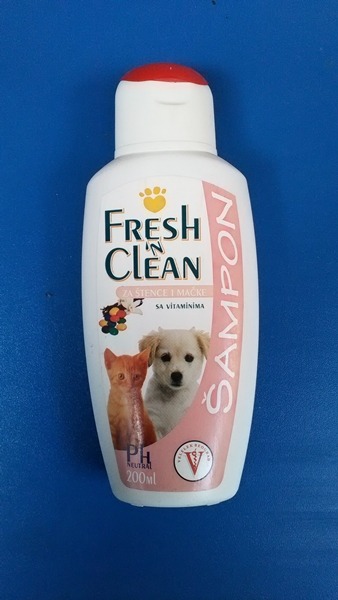 Šampon Fresh and Clean 200ml za štence i mačke