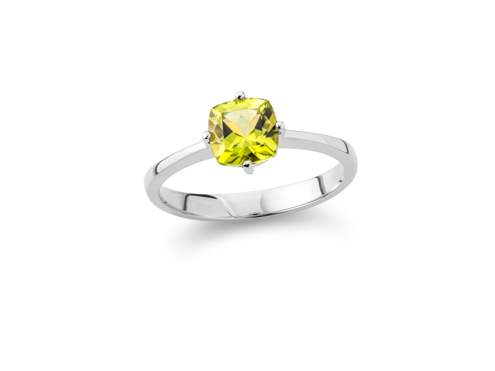 Zlatni prsten sa „cushion cut“ peridotom