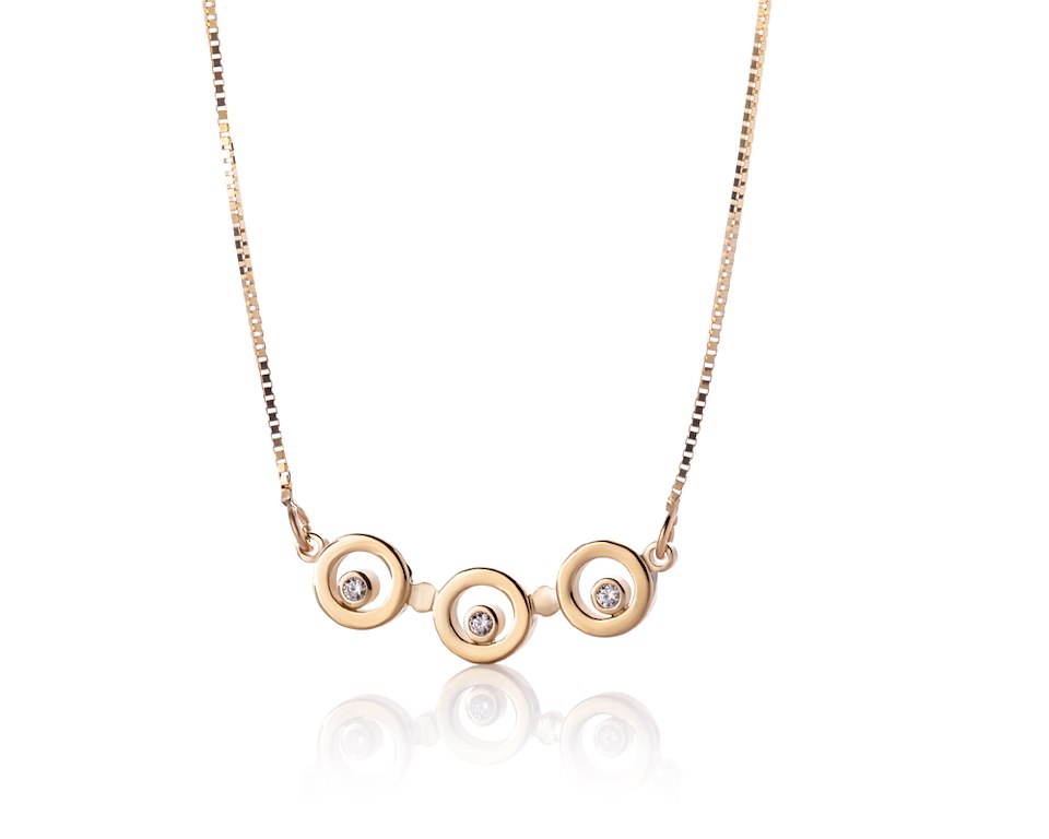 Zlatna ogrlica – Tri kruga sa cirkonima