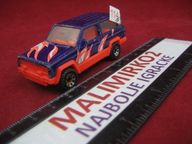 MATCHBOX Jeep Cherokee 1986 1/58 (T13-114H)