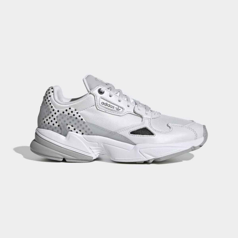 PATIKE ADIDAS FALCON W