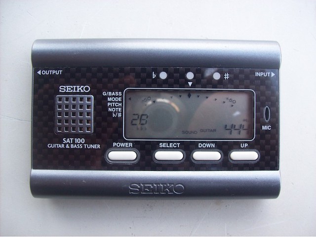 SEIKO SAT 100 GUITAR -BASS TUNER