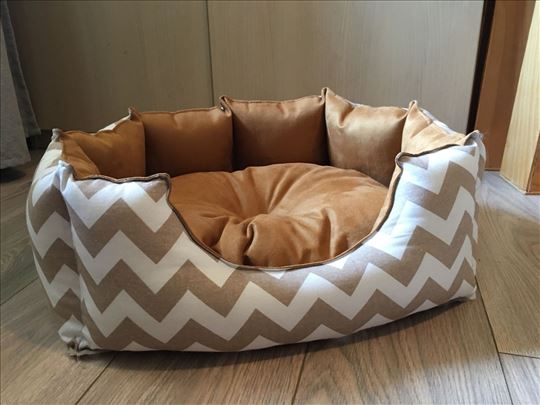 Novi kreveti za pse i macke