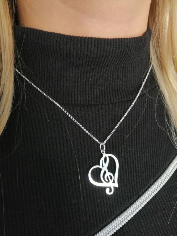 Ogrlica Srce violinski ključ