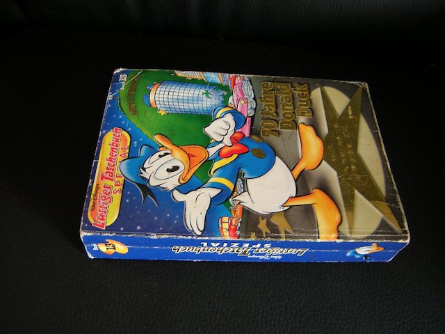 DISNEY - 70 JAHRE DONALD DUCK - 512 strana u boji