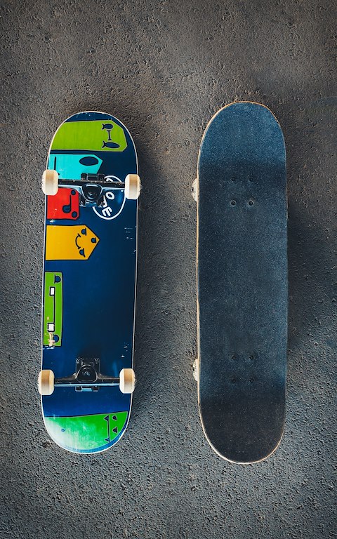 komplet plavi skateboard