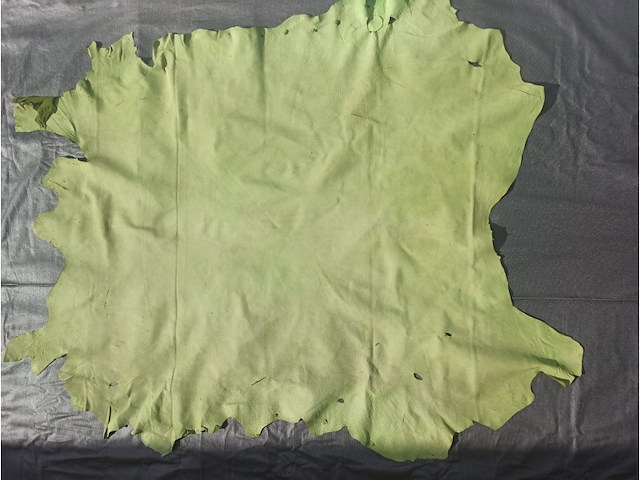 Prirodna koža zelena meka tanka 1,35m2
