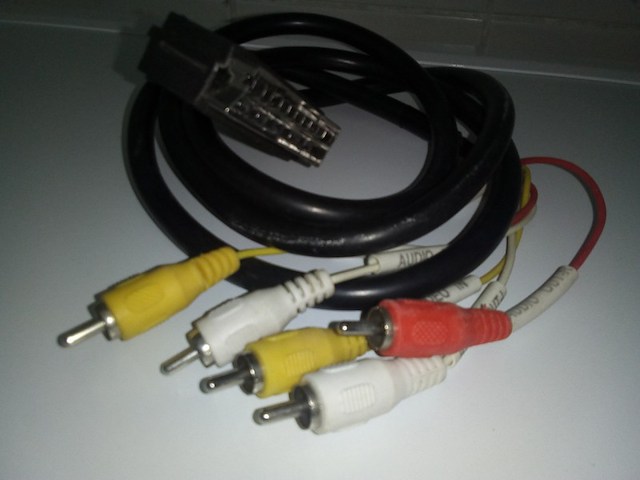 Kabel SCART to 6xRCA video/audio (6 činč)  1,5 m dužine