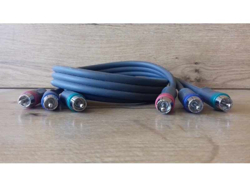 Belkin pure AV kabl