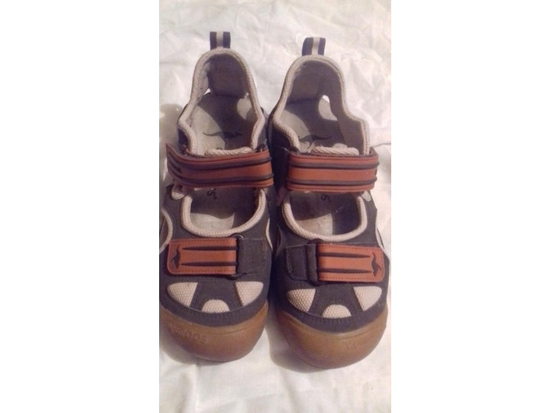 KangaROOS original sandale za decaka br 36