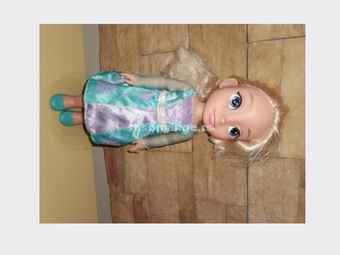 Elsa lutka