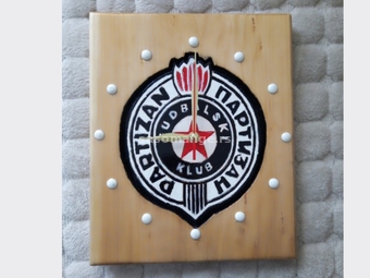 Zidni Sat Grb Partizan
