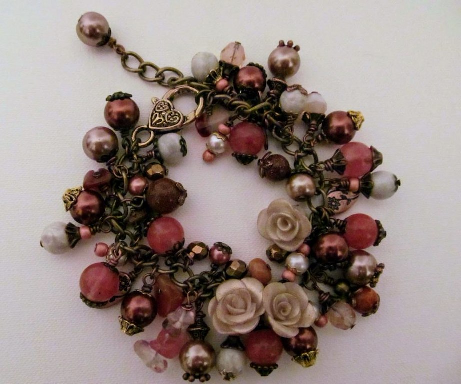 Narukvica charm bracelet – ručni rad NO02