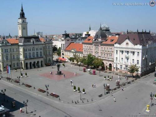 kupujem stan za renoviranje od vlasnika u NS