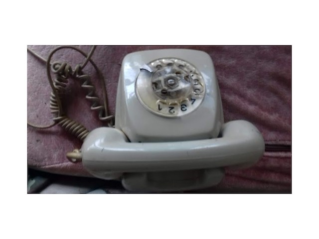 STARI TELEFON