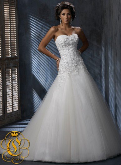 NORA Maggie Sottero