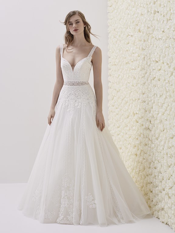 Pronovias / Elune