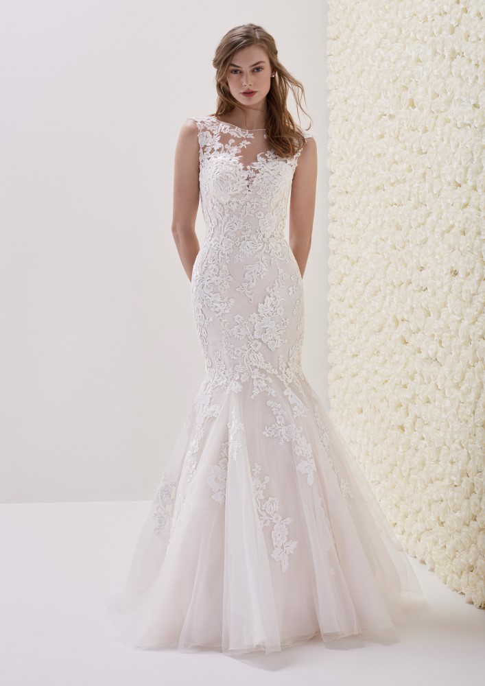 Pronovias / Emerald