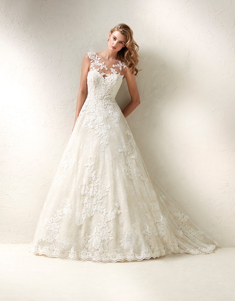 Pronovias / Dracme