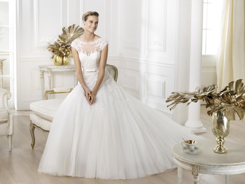 Pronovias / Lianna