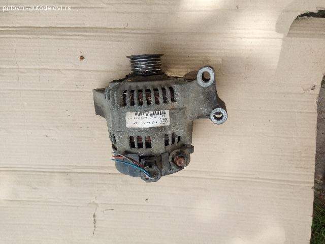 Prodajem alternator za Ford Fokus 1 1,6 benzin 16v