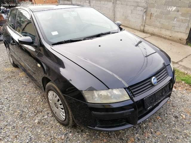 Fiat stilo prednji branik