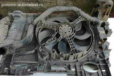Hladnjak vode sa ventilatorom za Fiat Stilo 1.9JTD