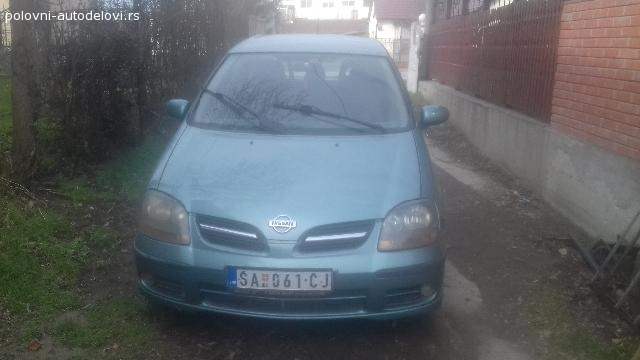 kompletan auto u delovima