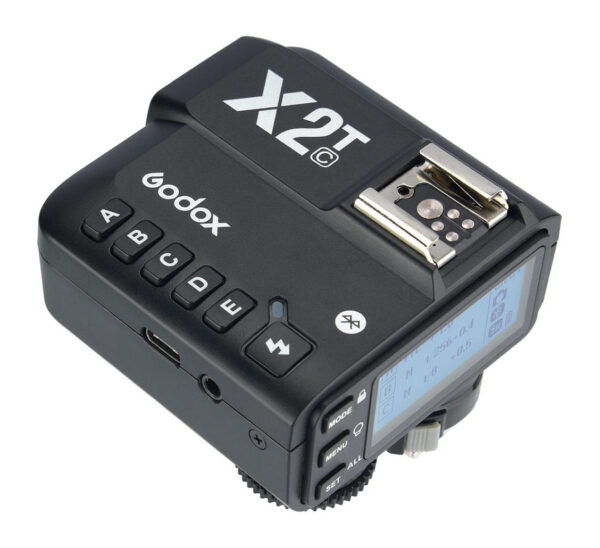 Godox TTL X2-T
transmiter
Nikon,Canon,Sony