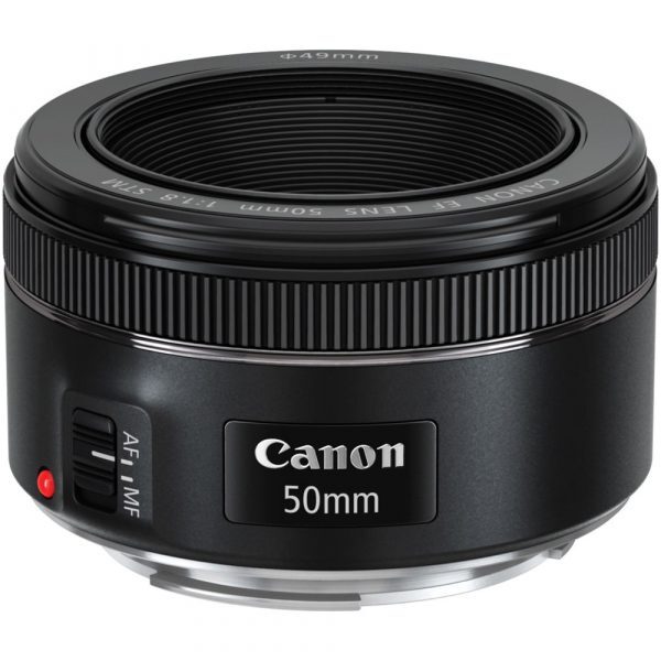 Canon EF 50mm
f/1.8 STM