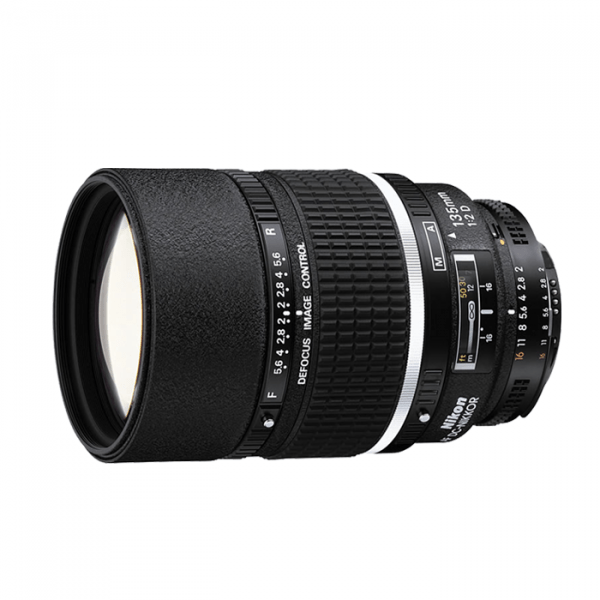 Nikon AF DC-Nikkor 135mm f/2D