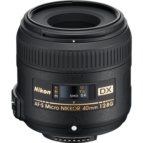 Nikon AF-S DX Micro NIKKOR 40mm f/2.8G