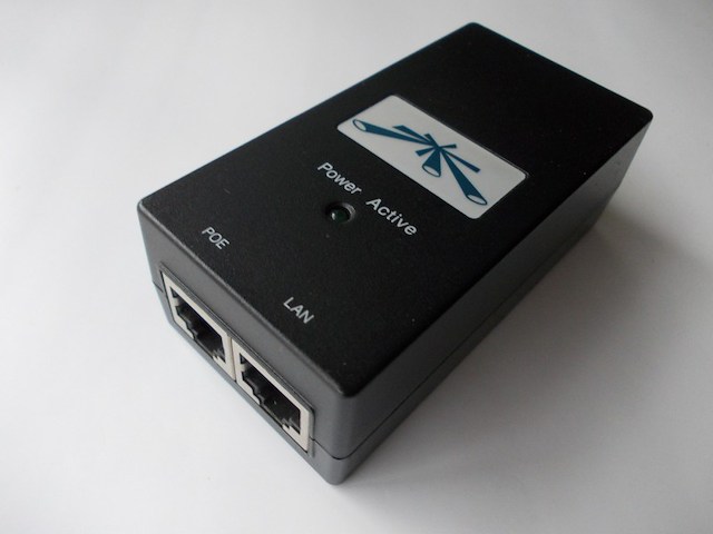 Adapter za WiFi antene 24V 0.5A model:UBI-POE-240-5