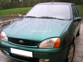 Ford Fiesta - kompletan auto u delovima