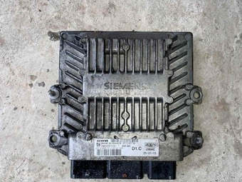 Kompjuter motora Simens 2.0D za Volvo S40, V50 od 2004. do 2008. god.