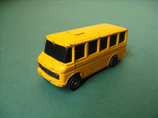 Corgi Juniors - Mercedes-Benz Bus