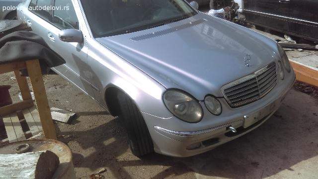 Mercedes E270 delovi