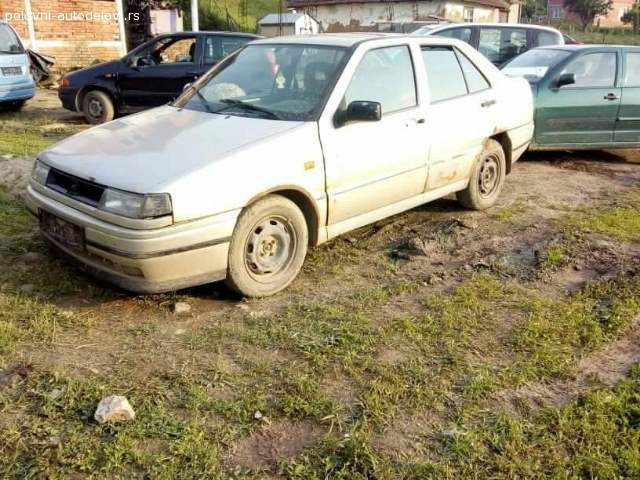 Seat toledo 95go 1.9 tdi Delovi 061-6226-825 viber sms poziv