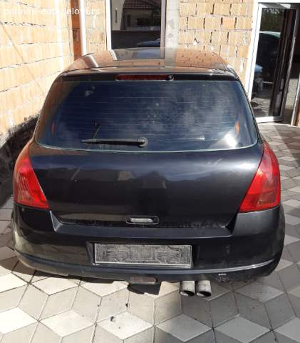 Suzuki Swift delovi i servis