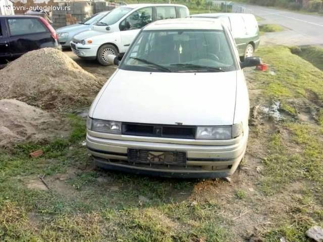 Seat toledo 95go 1.9 tdi Delovi 061-6226-825 viber sms poziv