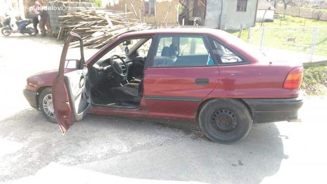 Opel Astra F 1.8 b 061-6226-825 VIBER SMS POZIV DELOVI Povol