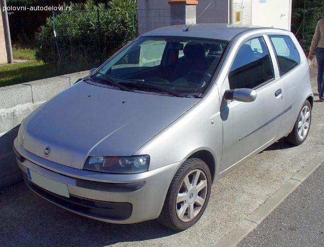 Fiat Punto 2 kompletan auto u delovima