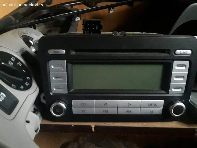 CD MP3 radio za Passat B6